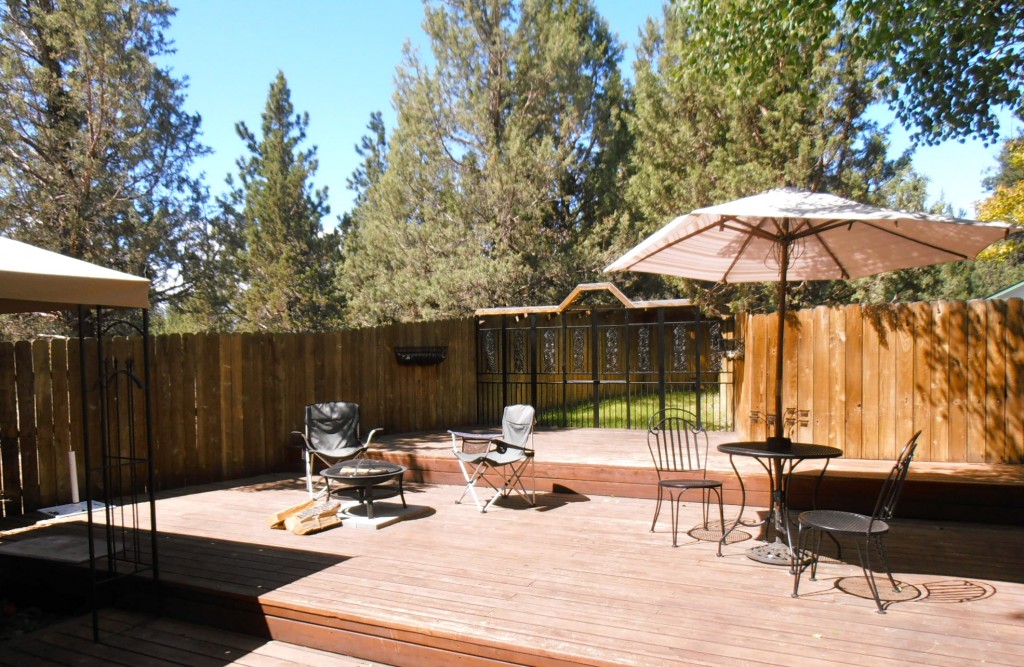 the perfect spot for a barbecue or a cool gin and tonic on a hot summer ...